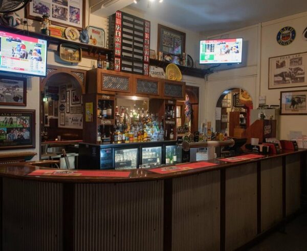 Eat & Drink at The Woodbridge Hotel: Fresh, Local, Legendary